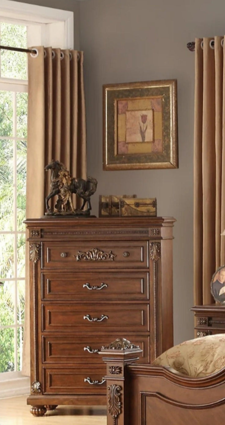 Open media 1 in gallery view